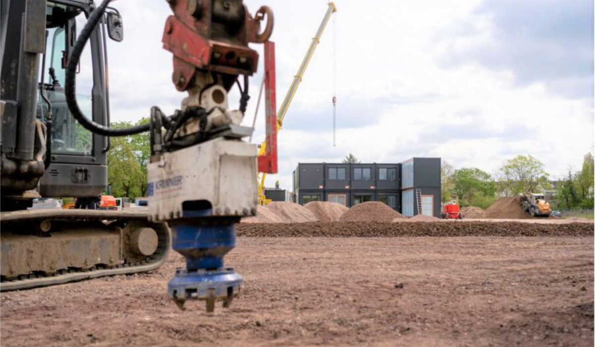 Erfolgreiche Tests für Gründung mit Schraubfundamenten - Deutsche ...
